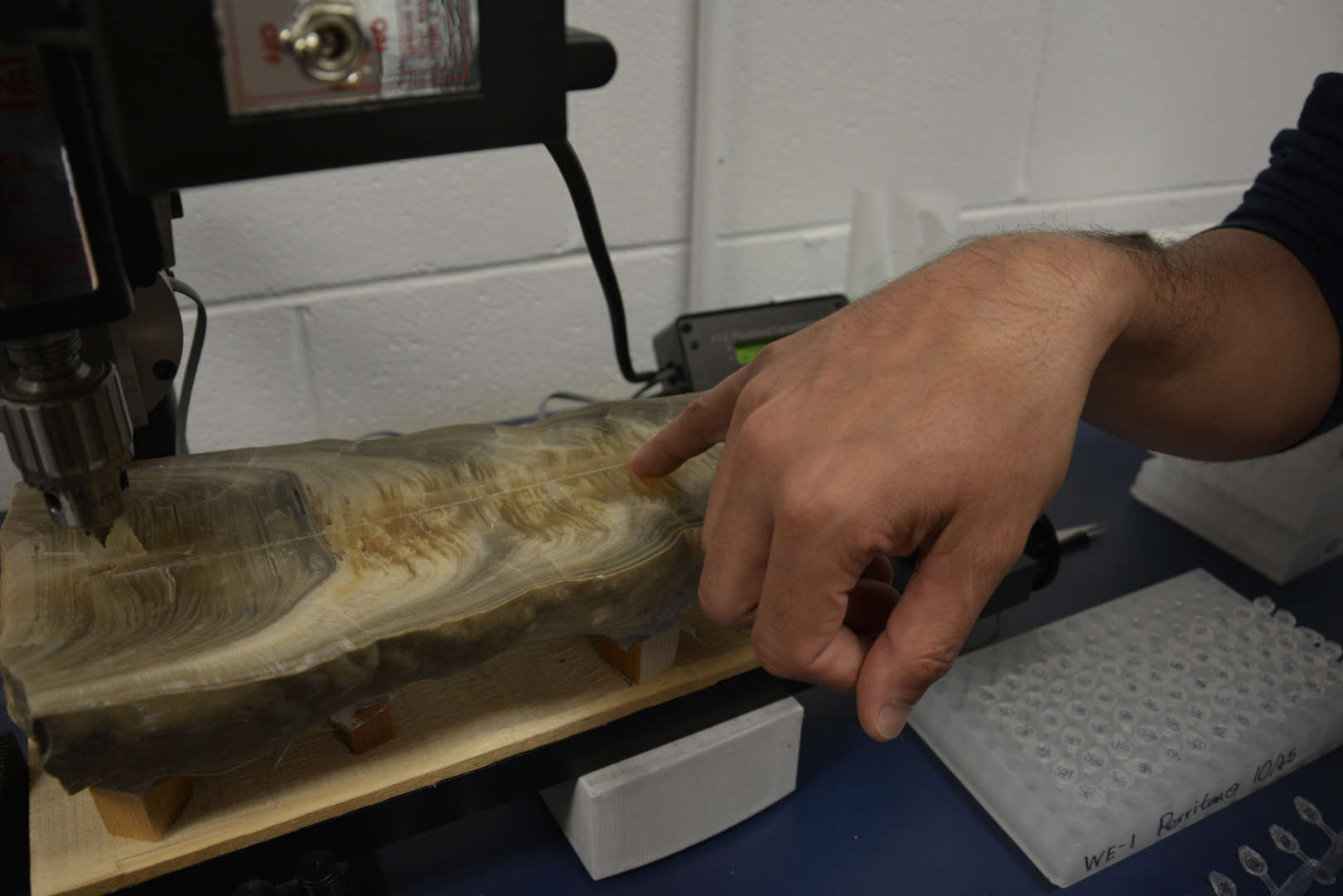 Inside COSAM Labs – Martin Medina – Stalagmites and Paleoclimatology
